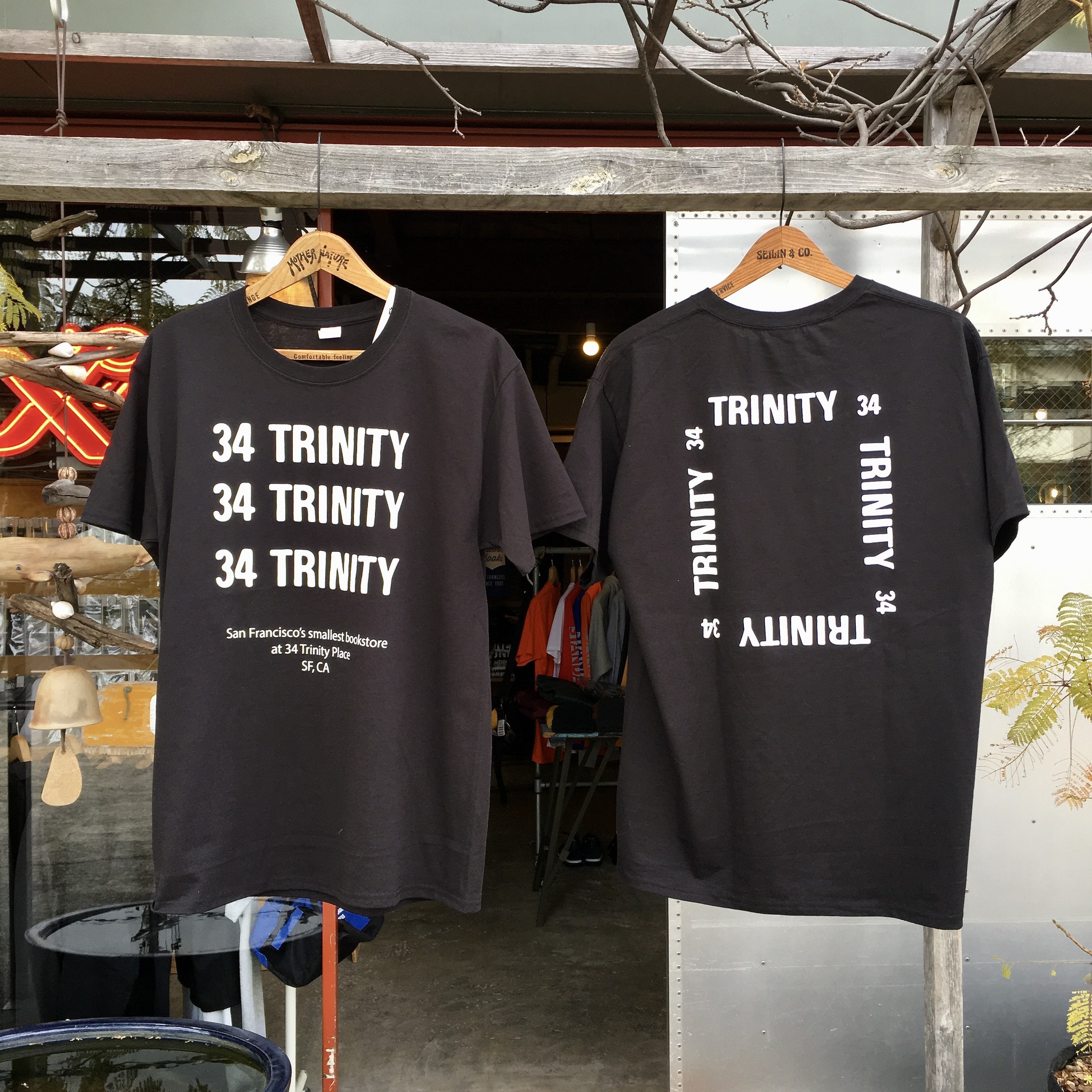 34 TRINITY : T-SHIRTS/LOGO | W E L C O